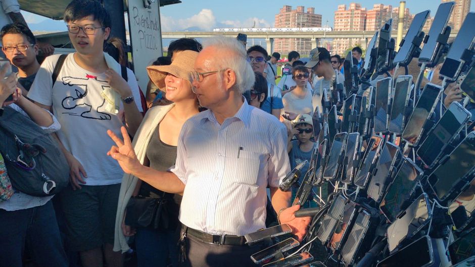 Taiwanese grandpa plays Pokemon Go on 45 phones